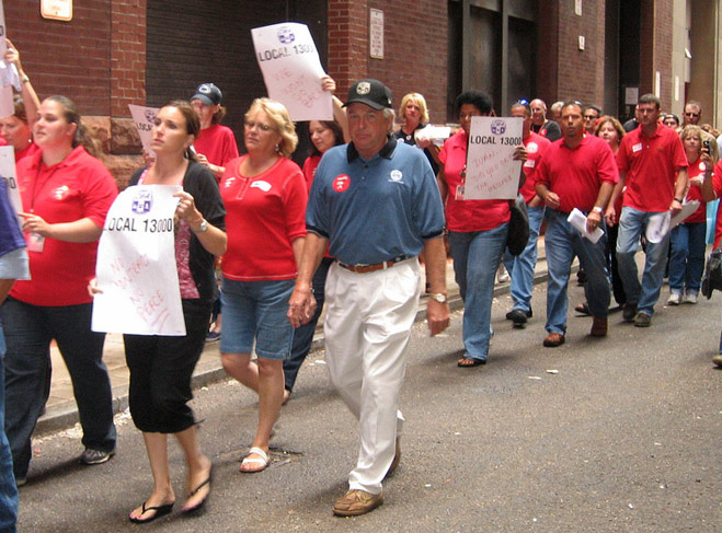 CWA gets ready for a fight | SocialistWorker.org