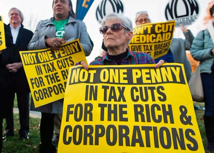 Raising our voices against the tax-cut heist | SocialistWorker.org